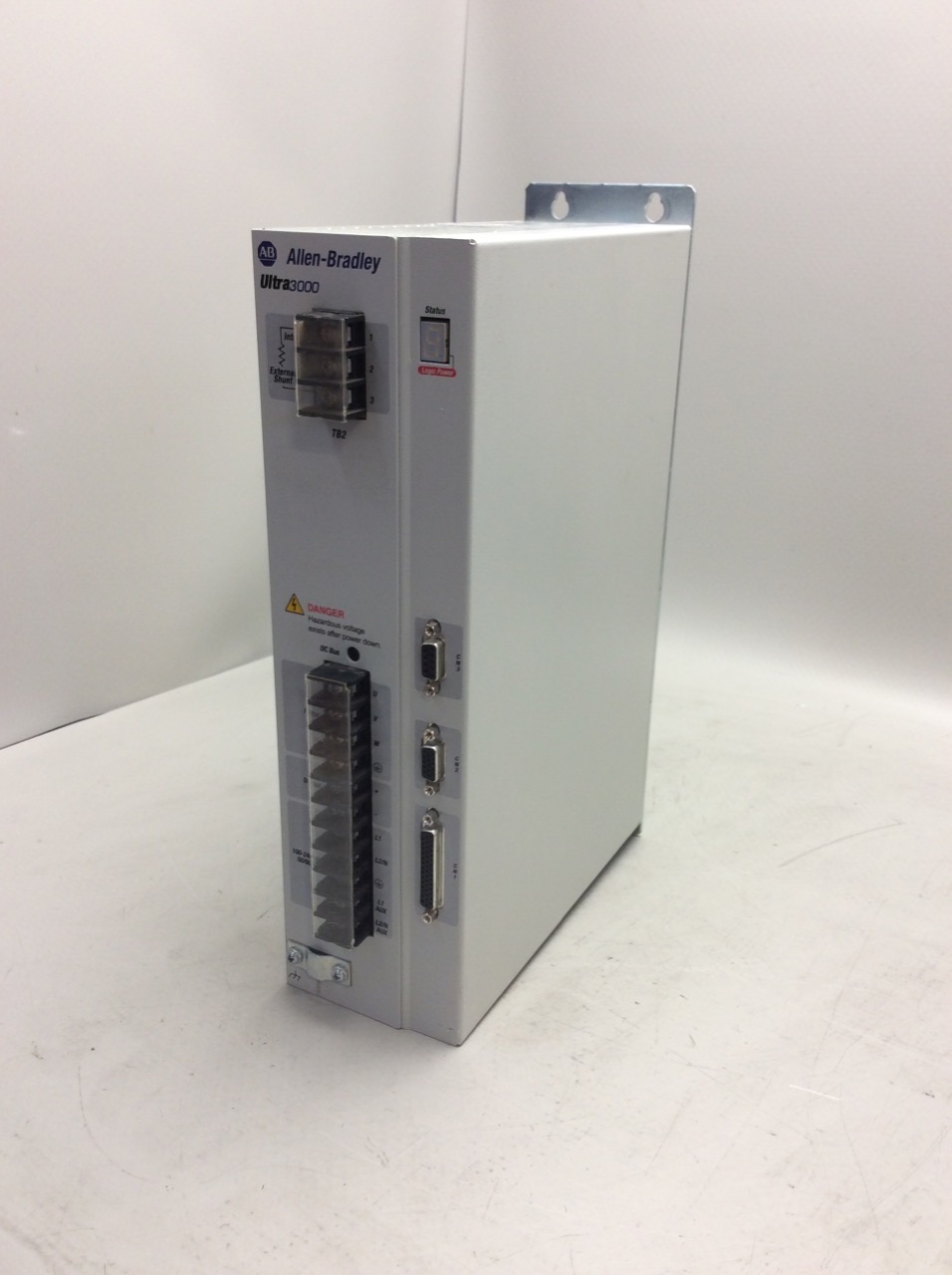 ALLEN BRADLEY 2098-DSD-030